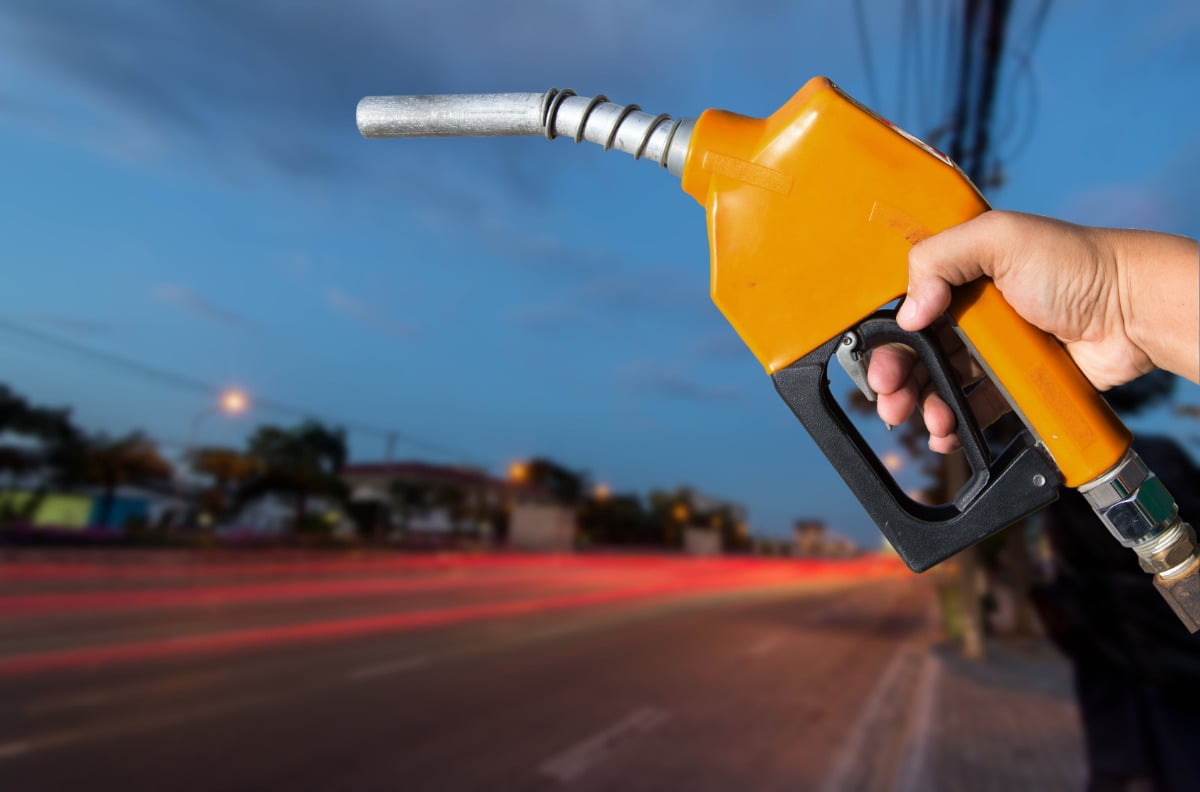 Diesel B0 für langfristig leistungsstarke Fahrzeugflotten | EMOVA